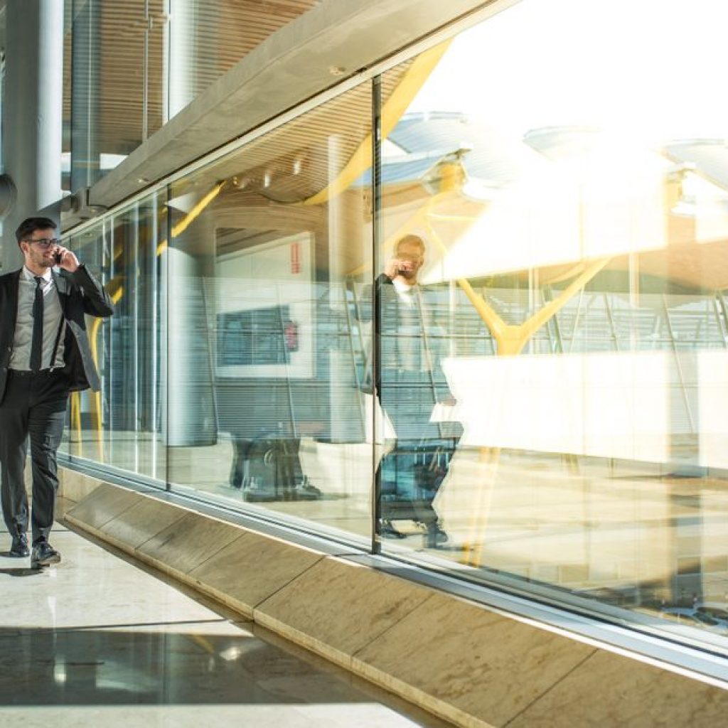 Your top 8 reasons to study abroad - IOE